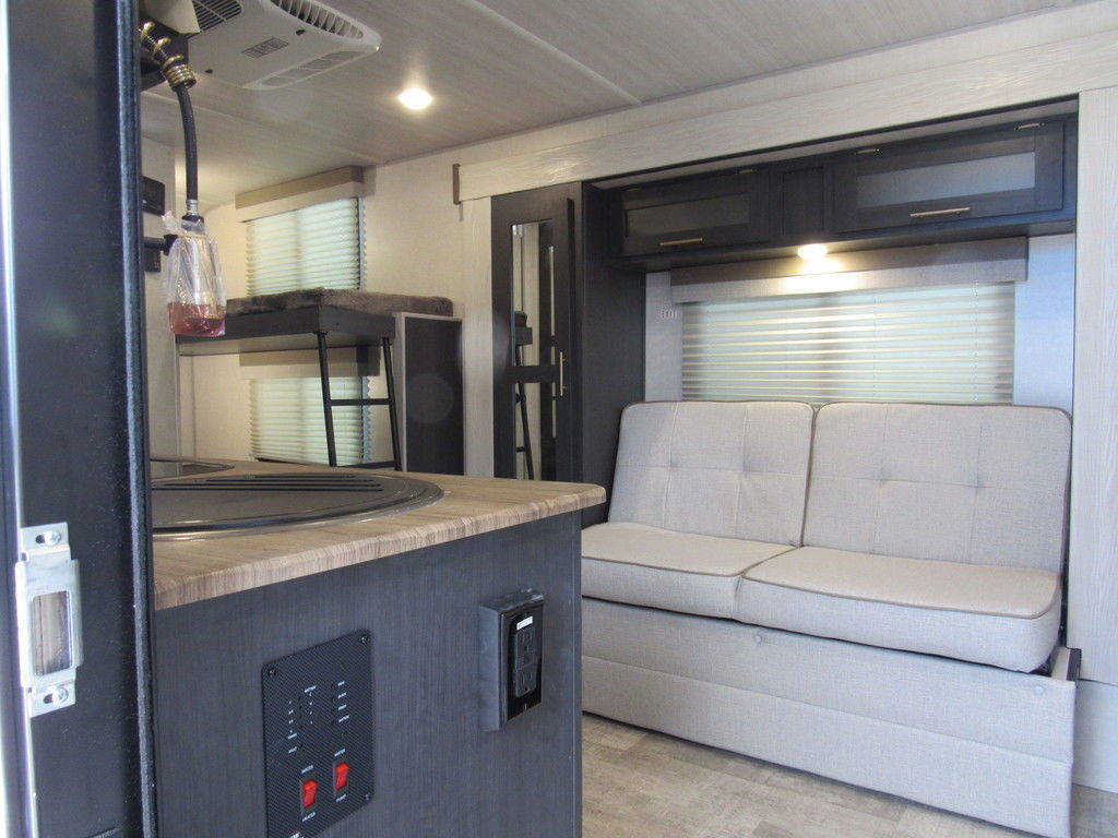 2023 Forest River Travel Trailer RV R Pod 193 – Global Containers Japan